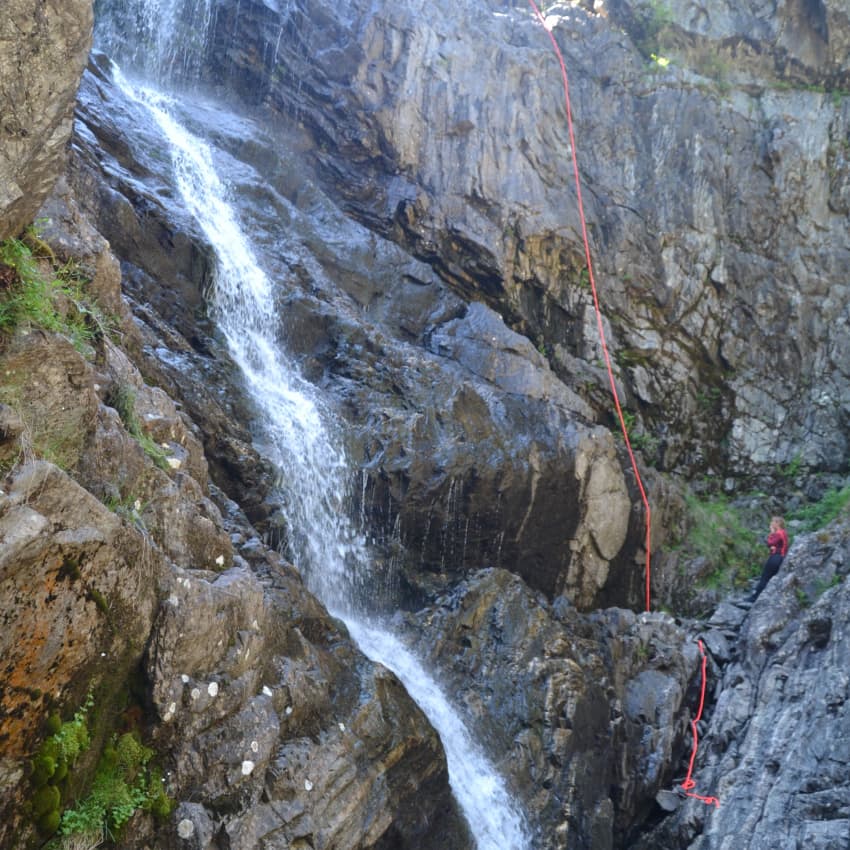 Ekstremjuving med middag & overnatting med Explore Sjoa | Opplevelser & Opplevelsesgaver | Truestory