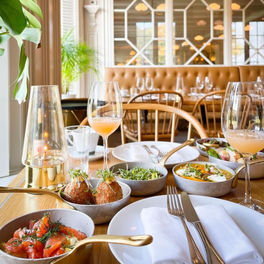 Brunsj på Nedre Foss Gård i Oslo